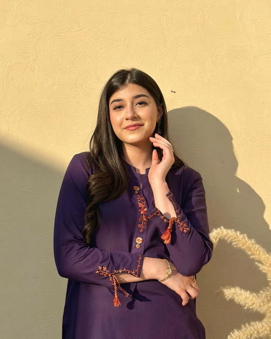 Aimen – Collar&Cuffs